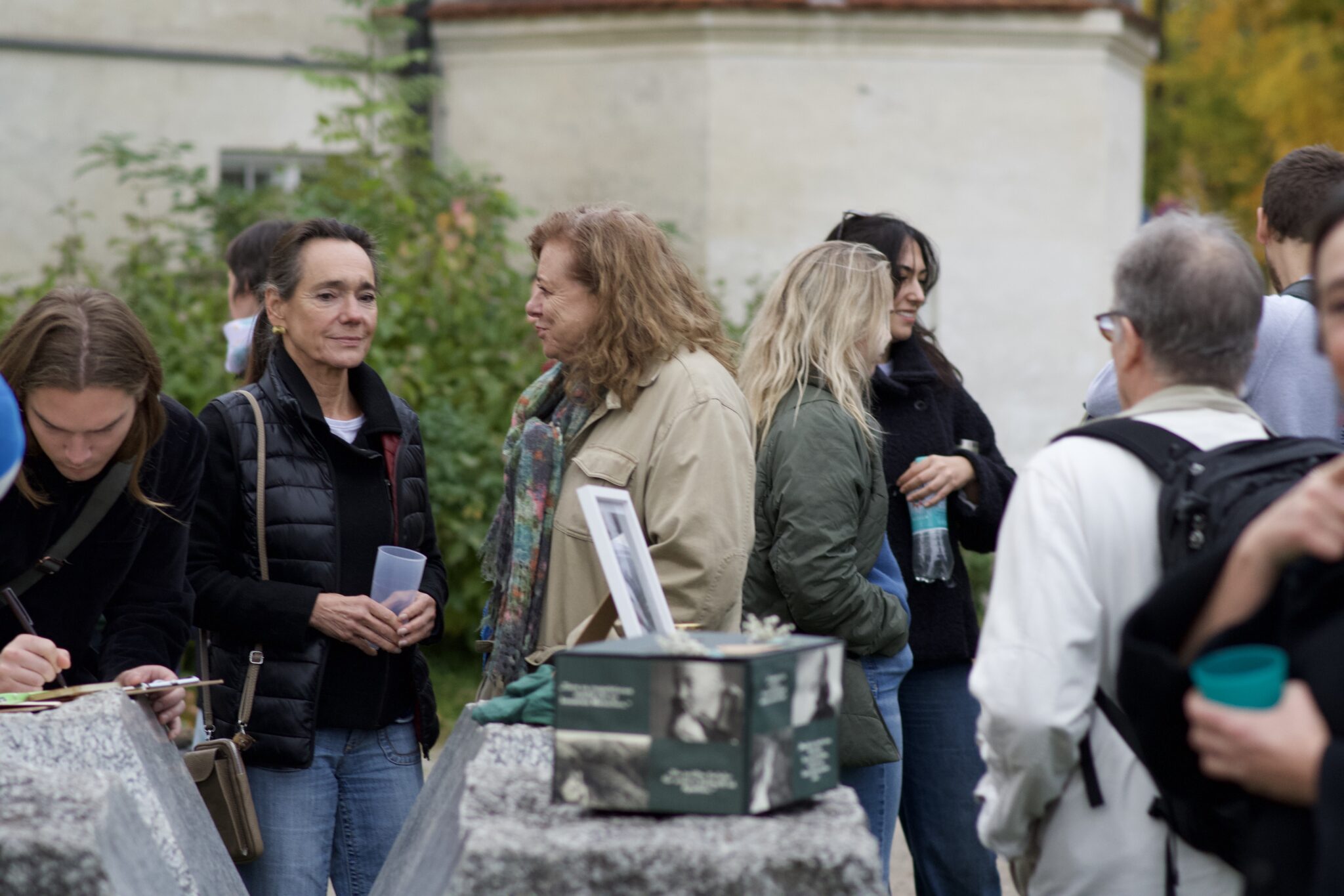 walk-of-hope-gedenken-jane-goodall-20251101-(c)jane goodall institut deutschland (84) – Jane ...